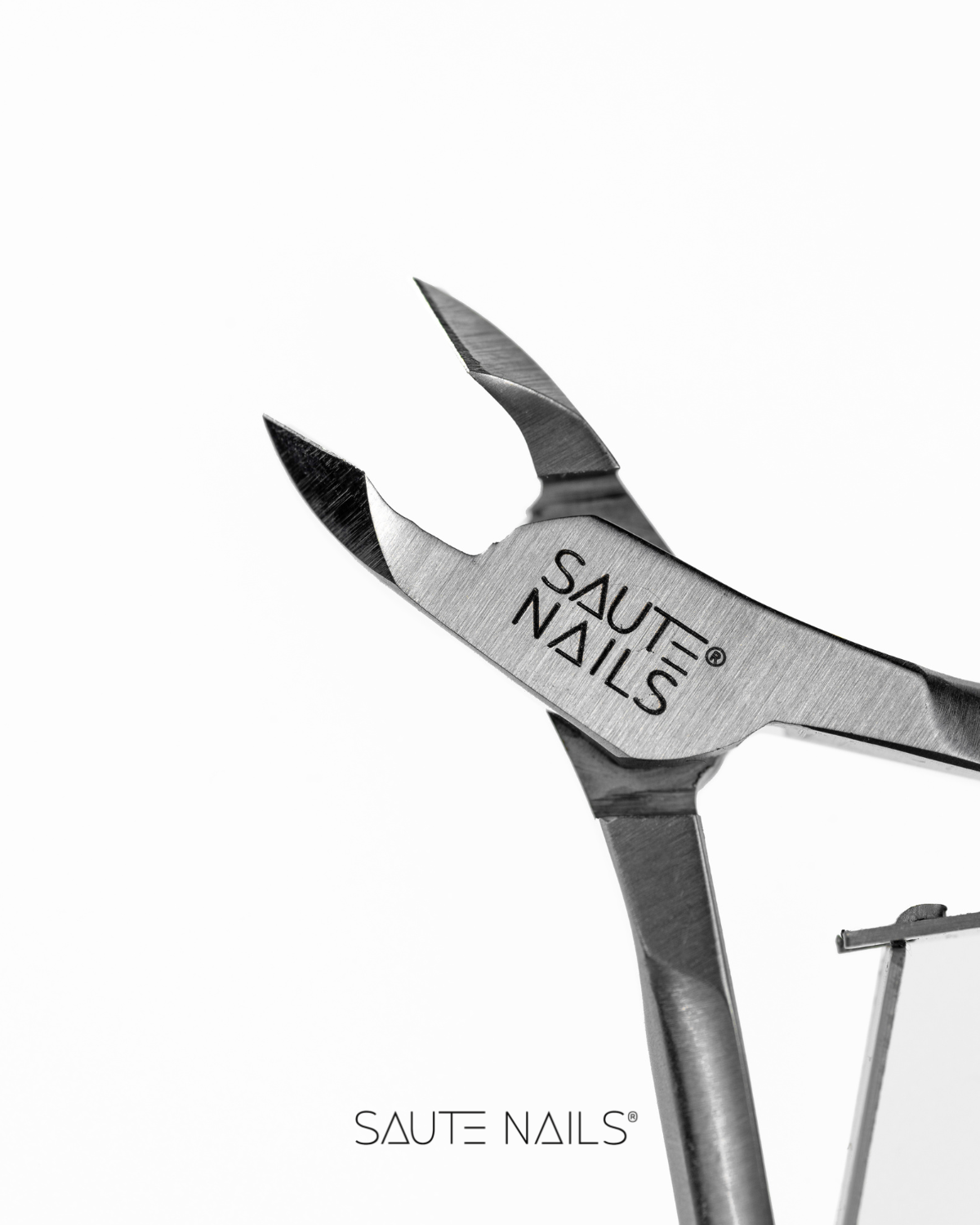 Buy Saute Nails Cuticle Nipper 5mm online | Shop at Boozyshop!